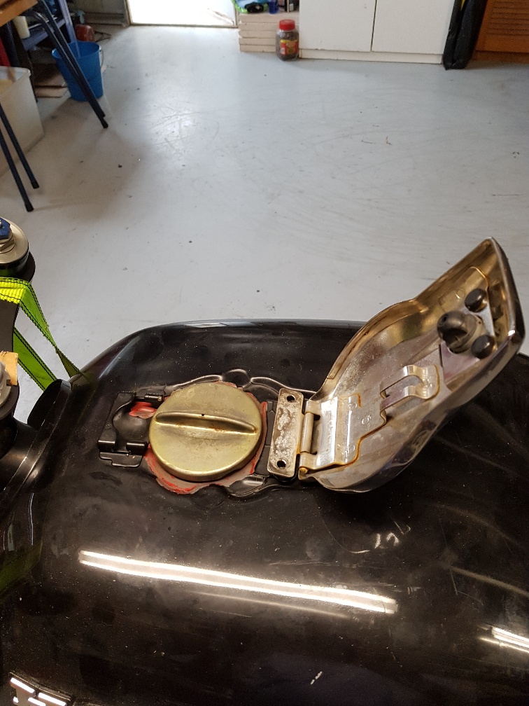 Tank cap alternative CX500 | DO THE TON