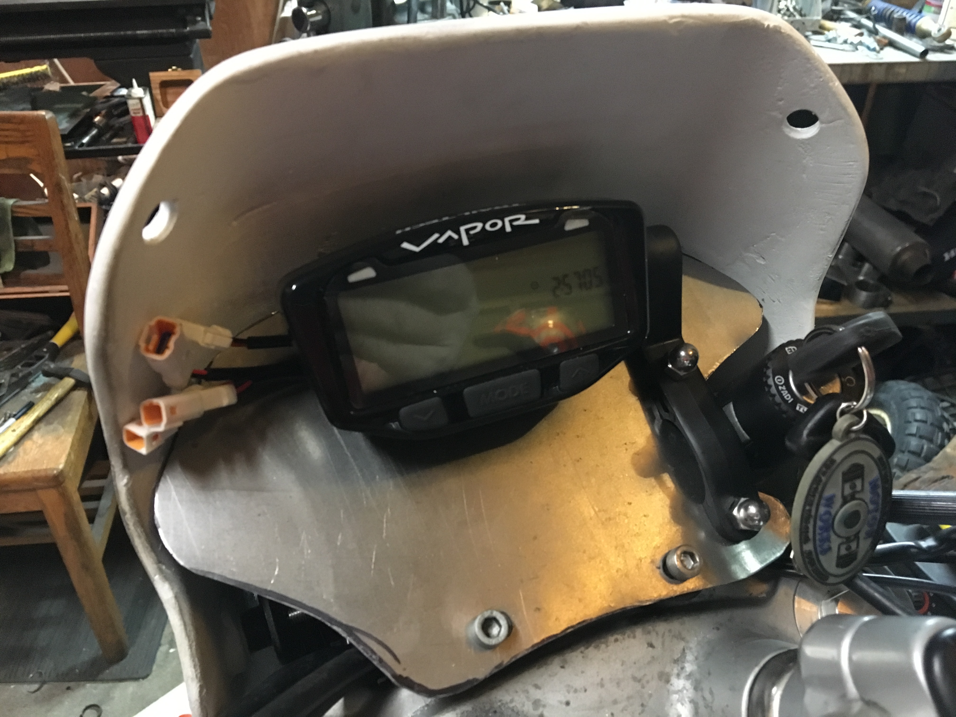 1997 BMW F650ST to F650R: Enduro Hellride Conversion | Page 7 | DO THE TON